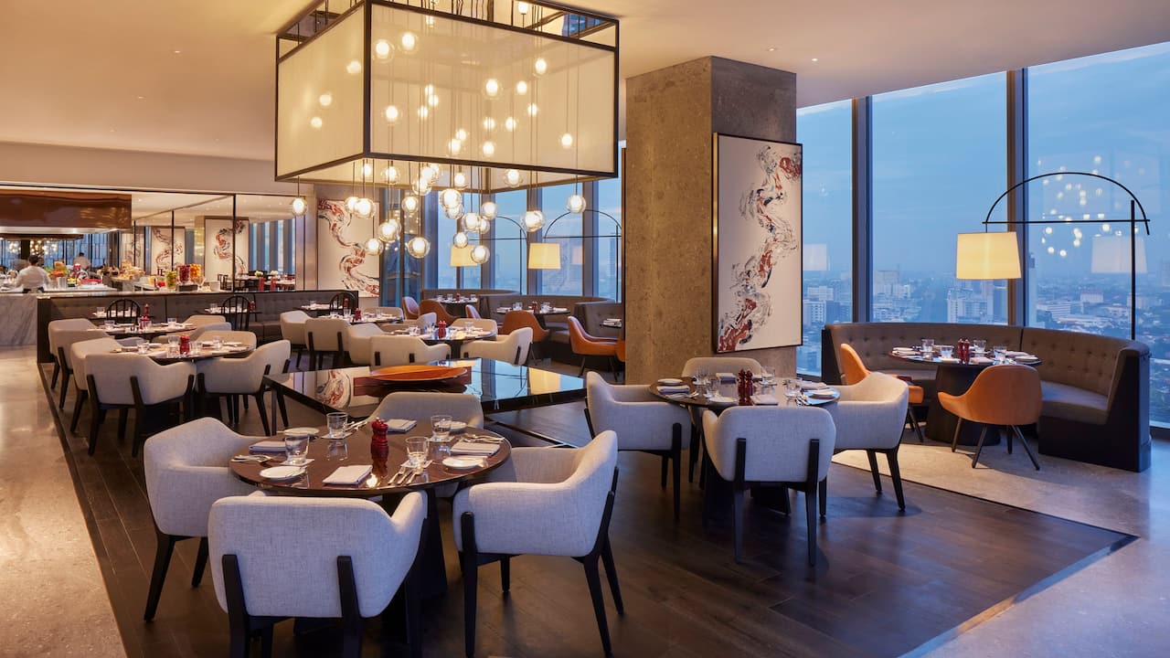 Destinasi Kuliner Mewah dengan Pemandangan Spektakuler - Ostife